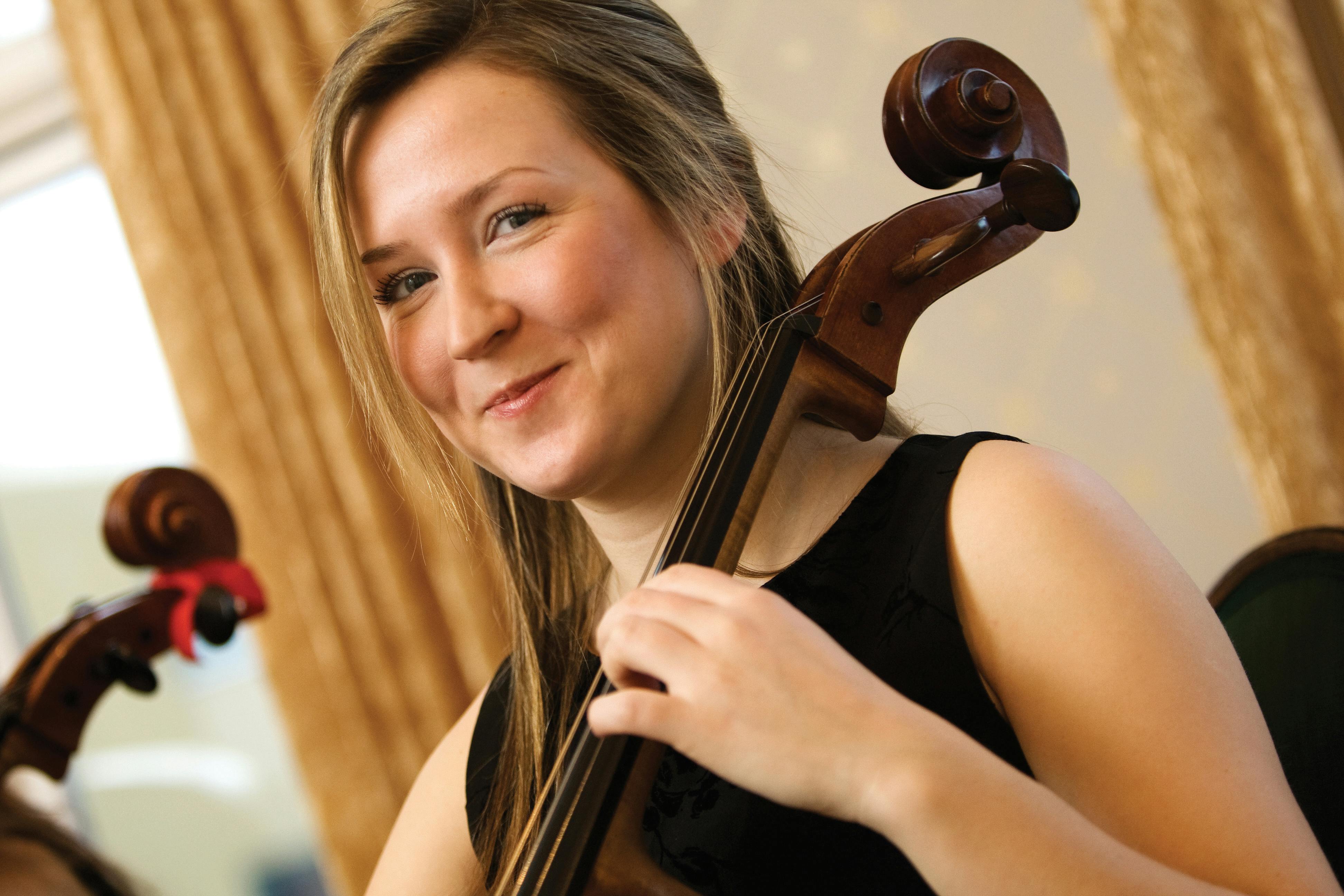Book Cathy Donnelly - Cellist fra Oslo