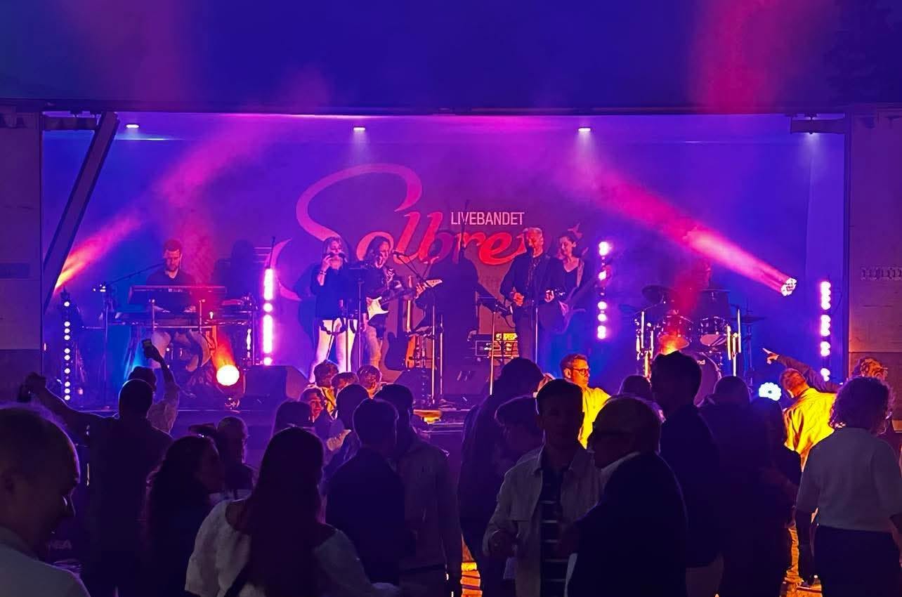 Book Livebandet Solbrent - Partyband fra Drammen med 6 medlemmer