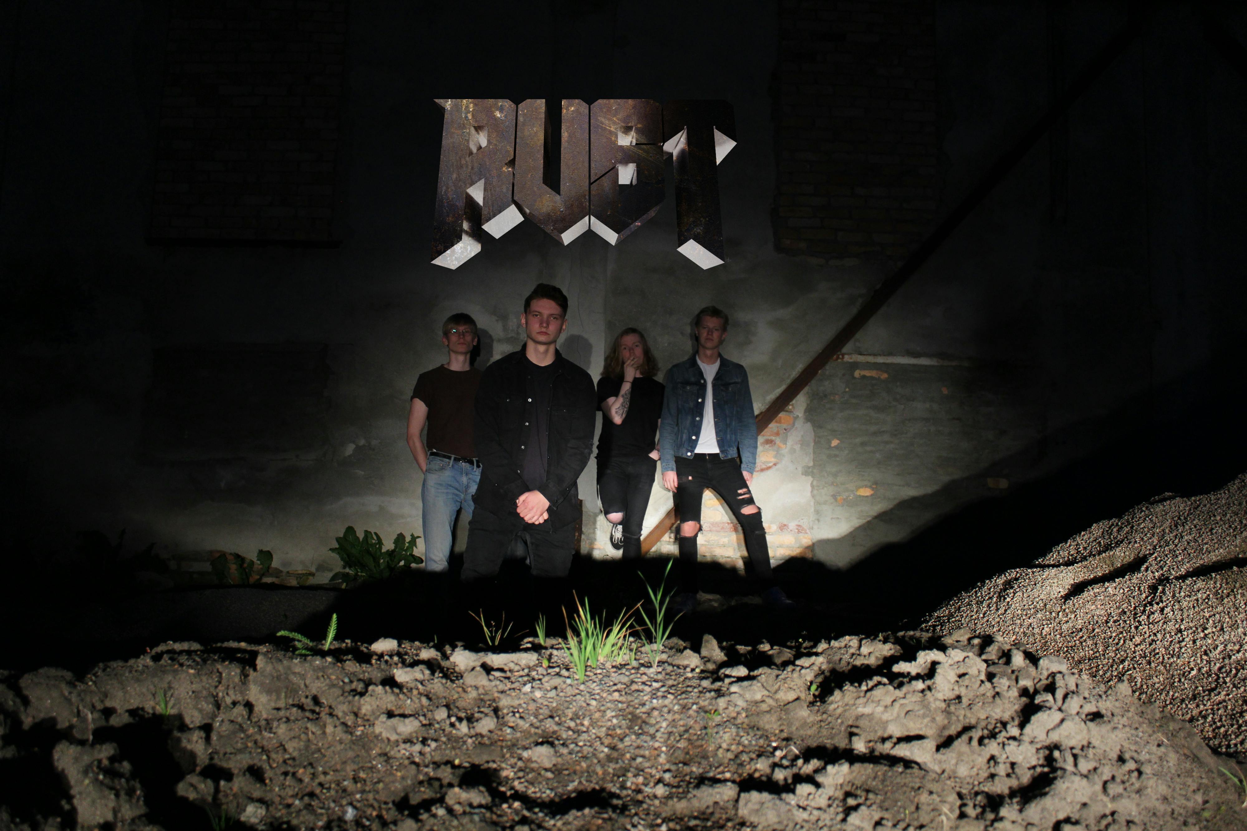 Book RUST - Live band fra Harstad med 4 medlemmer